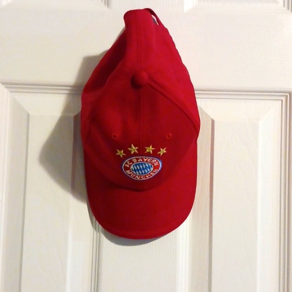 Accessories | Fc Bayern Munich Baseball Cap Red With Adjustable Locking ...